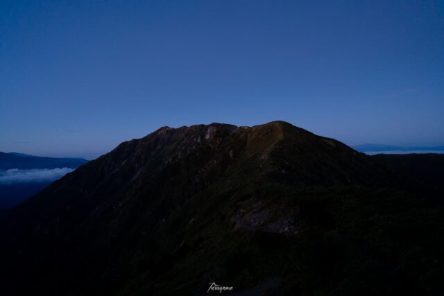 秋の気配を感じる、初秋の裏銀座縦走【3日目】 | yuruyama